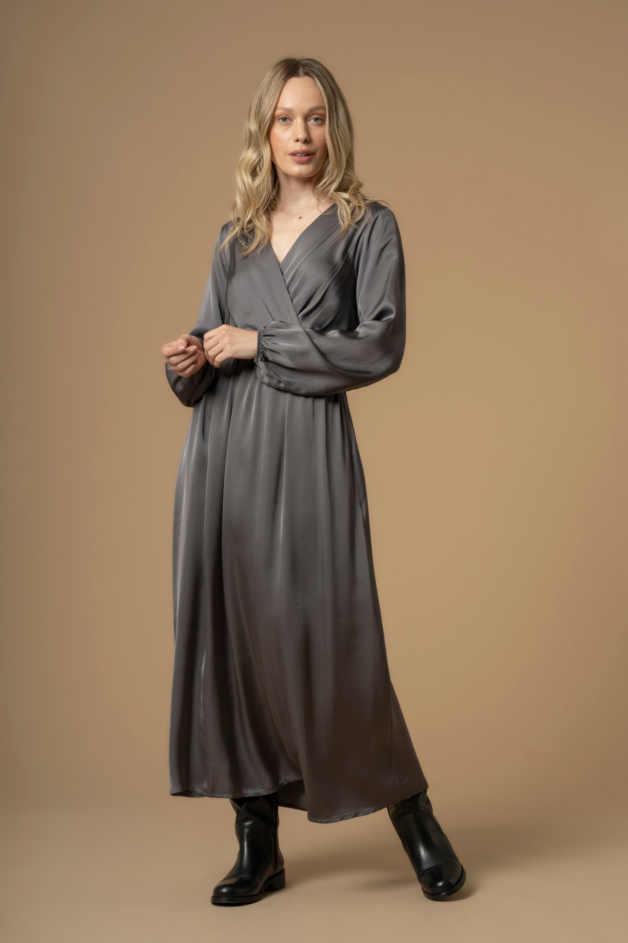 Elegant full length dropped neck dress - Dress ANDROSIA | Kocca
