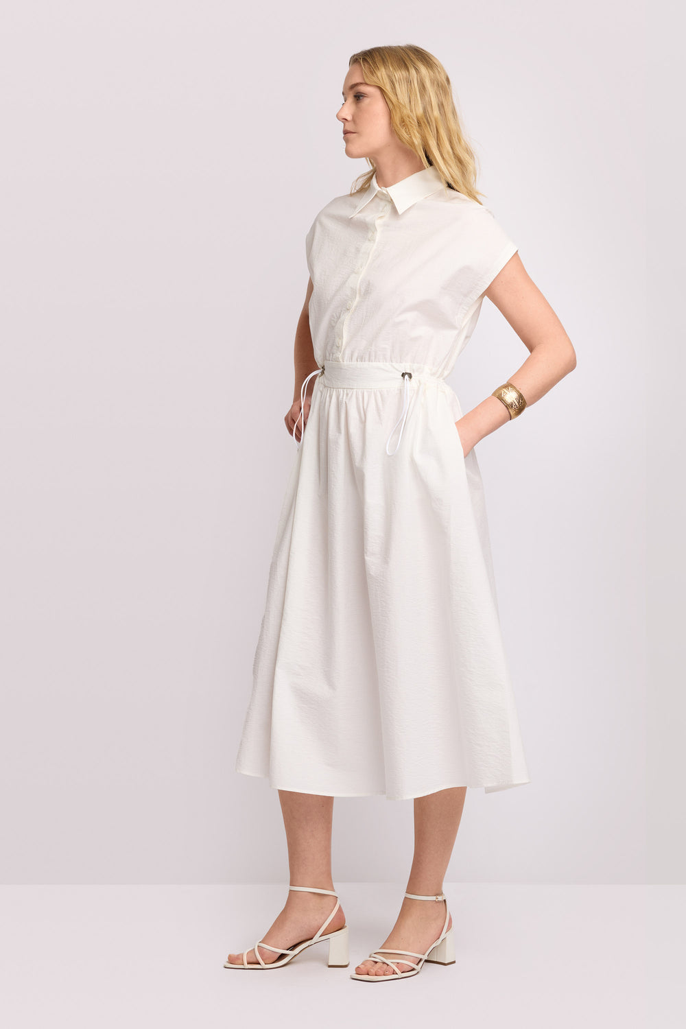 Light defined short sleeve dress - Dress LARRAINE | Kocca