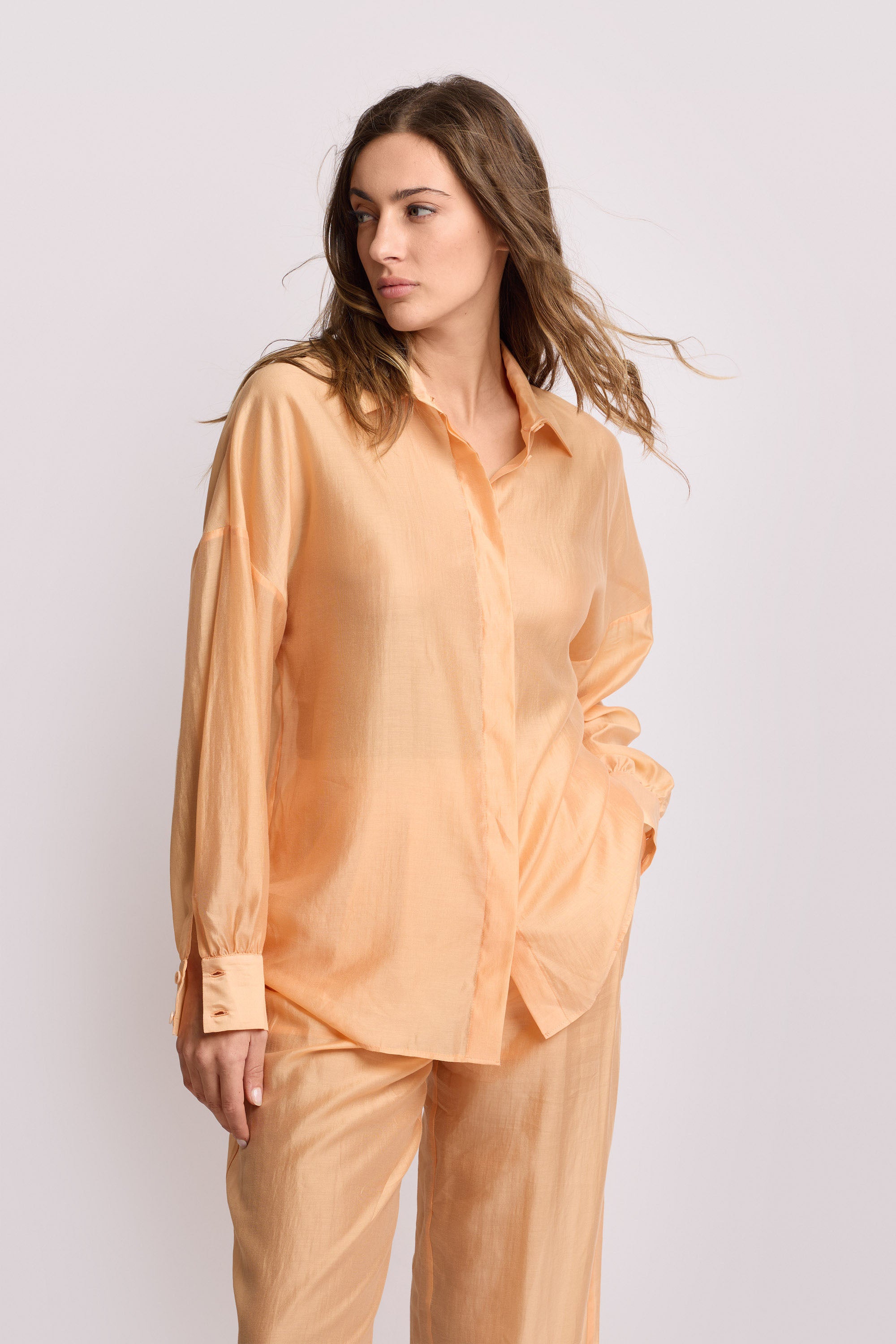 Abbigliamento Donna Elegante: Abiti, Cappotti e Maglieria | Kocca