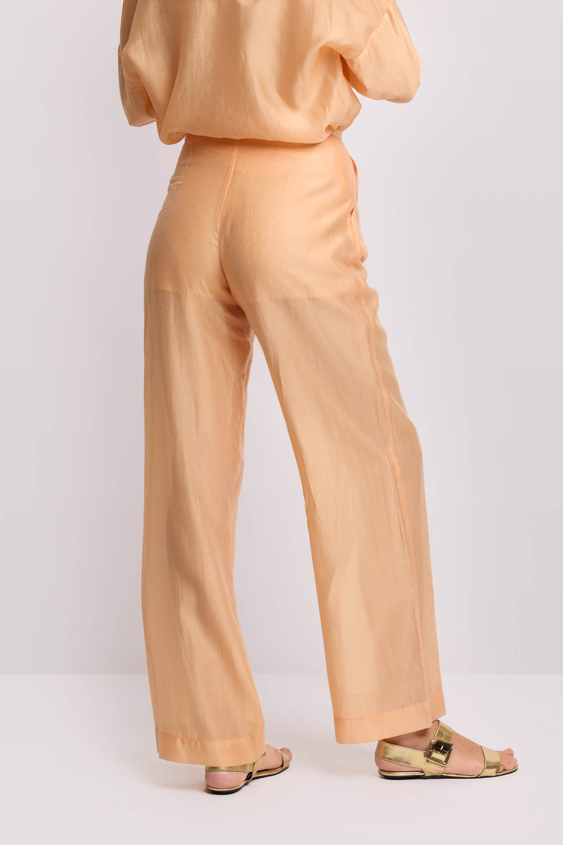 Abbigliamento Donna Elegante: Abiti, Cappotti e Maglieria | Kocca